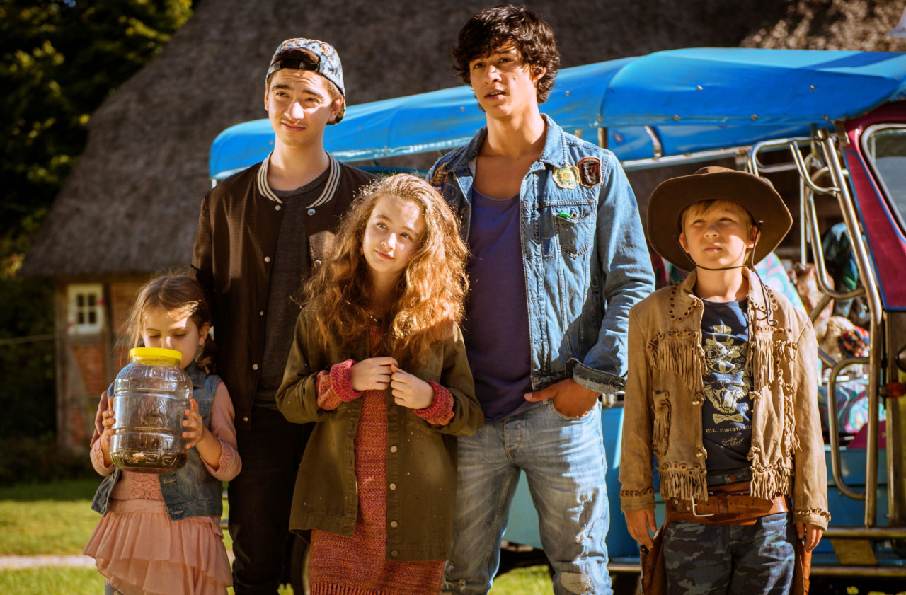 Bibi & Tina - Voll verhext - Trailer, Kritik, Bilder und Infos zum Film